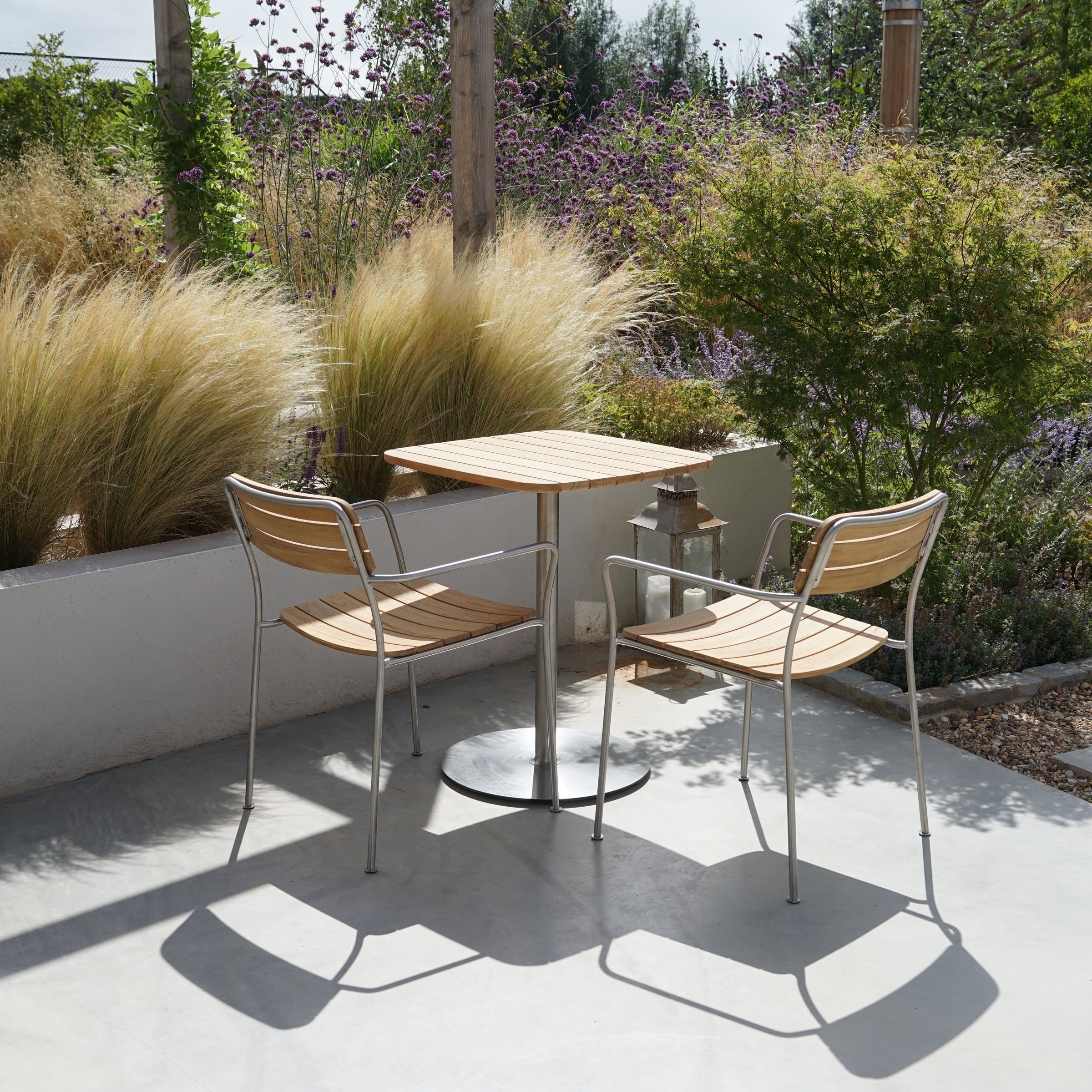 Solas Cafe Table – Case Furniture