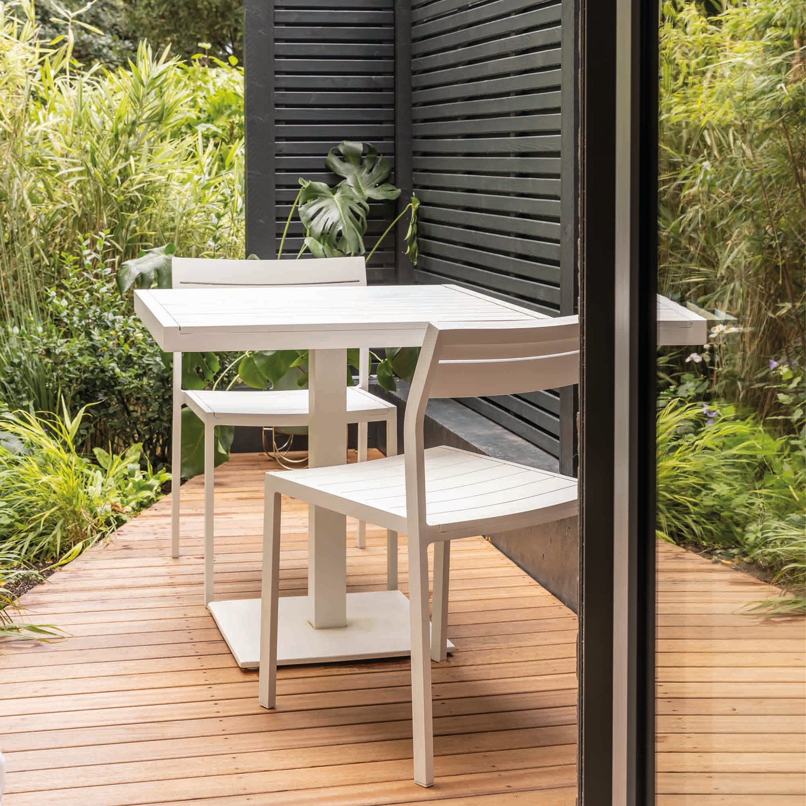Eos Armchair by Matthew Hilton | Outdoor & Garden | Case Furniture
