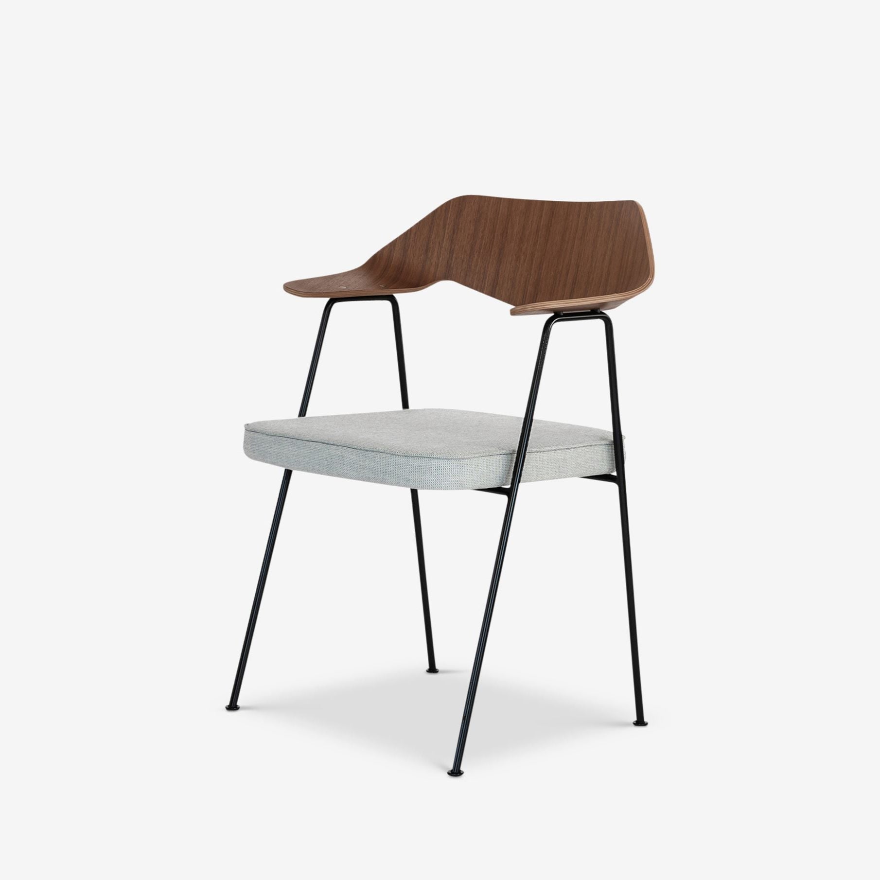 675 Chair | Robin Day Chair | Buy Online at Case Furniture
