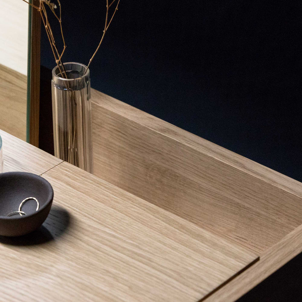 Pala Dressing Table | Modern Bedroom Furniture | Case Furniture